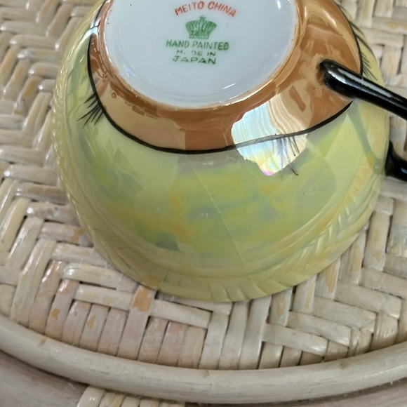 MIETO HAND PAINTED LUSTERWARE | Accents | Vintage Meito Tea Cup ...